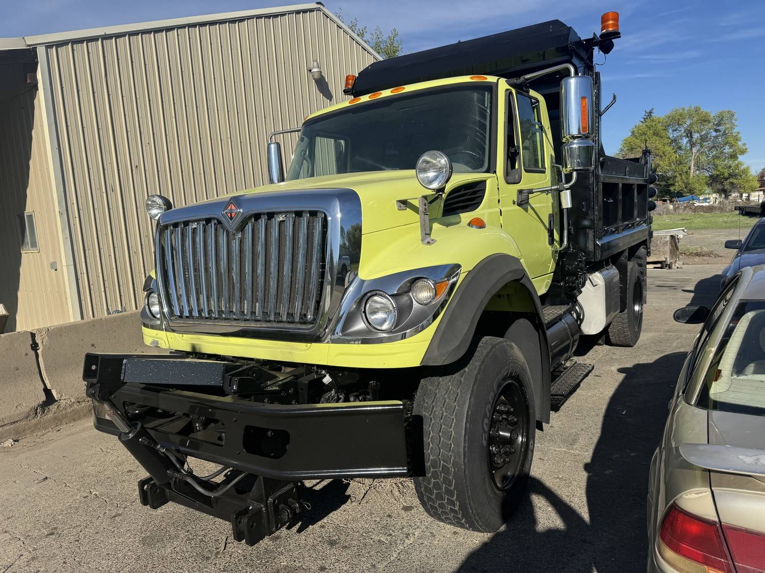 2008 IHC 7600, 5 yrd Dump Truck - Heaverlo Northwest