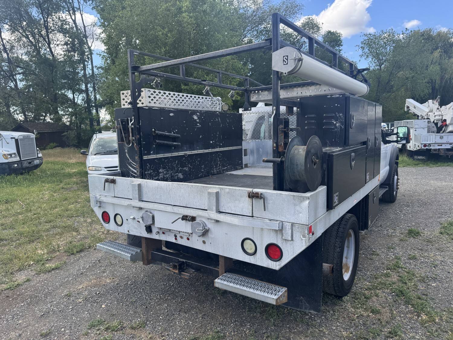 2015 Ford F550 Crewcab 4x4, Flatbed (CN 1066) - Heaverlo Northwest