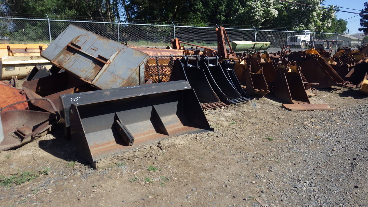 12"-24" And Bigger, Backhoe Buckets; Case, JD, Cat, Ford, JCB ...